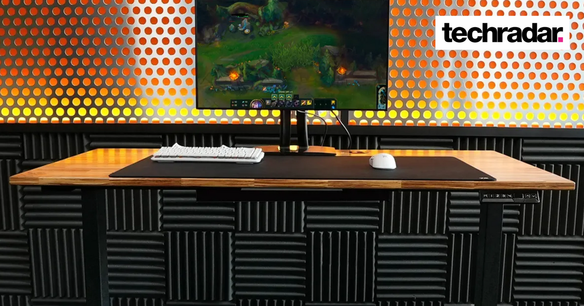 [As Seen on TechRadar] The Best Wooden Gaming Desk in 2024 - ChopValue ...